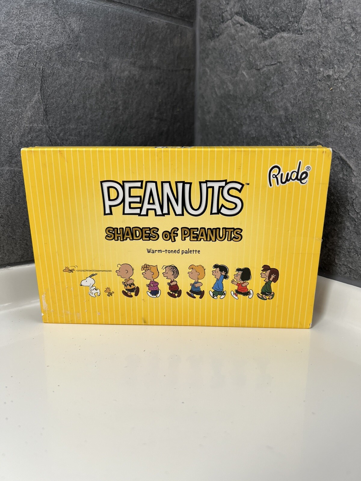 Rude x Shades of Peanuts Eyeshadow Palette Warm-Toned Snoopy And The ...