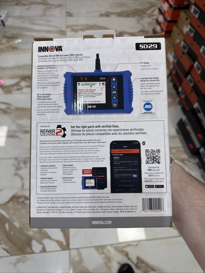 Innova 2.8in Diagnostic Tablet. SD29 Code Reader OBD2 Scanner / Erase ...