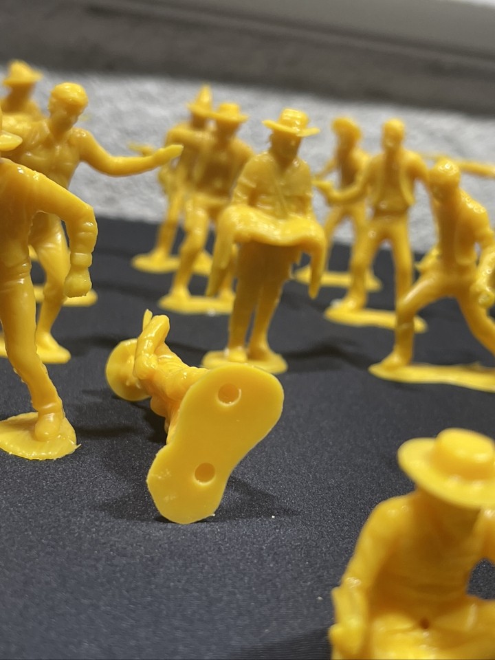 MARX Miners Cowboys Trappers Yellow 32 PCS / 22 Poses | eBay