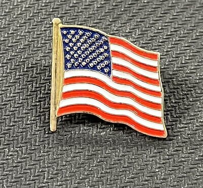 United States Flag Lapel Hat Pin Patriotic Flag Gold Stars and Stripes ...