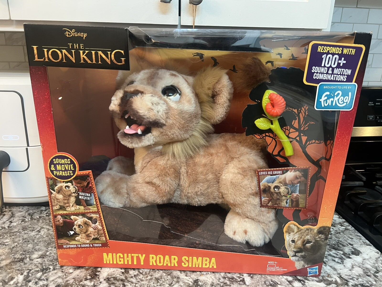 furReal E5679 Disney The Lion King Mighty Roar Simba Interactive Plush ...
