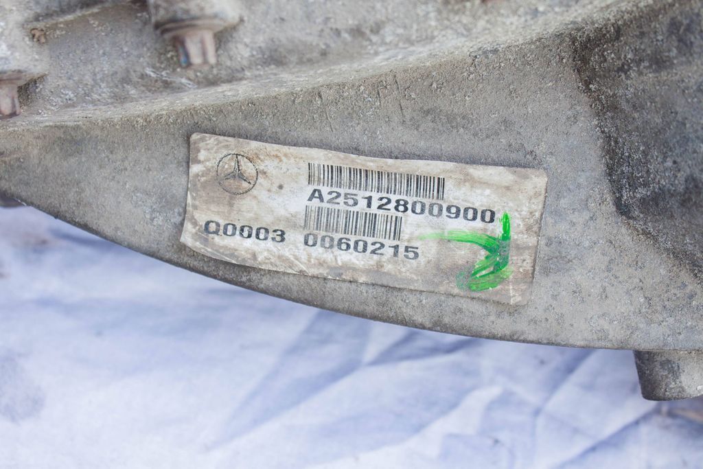 Mercedes-Benz R W251 2008 Petrol gearbox transfer box case A2512800900 ...