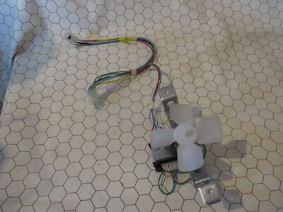 240369702 5303918549 240369701 Frigidaire Refrig. Evaporator Fan Motor ...