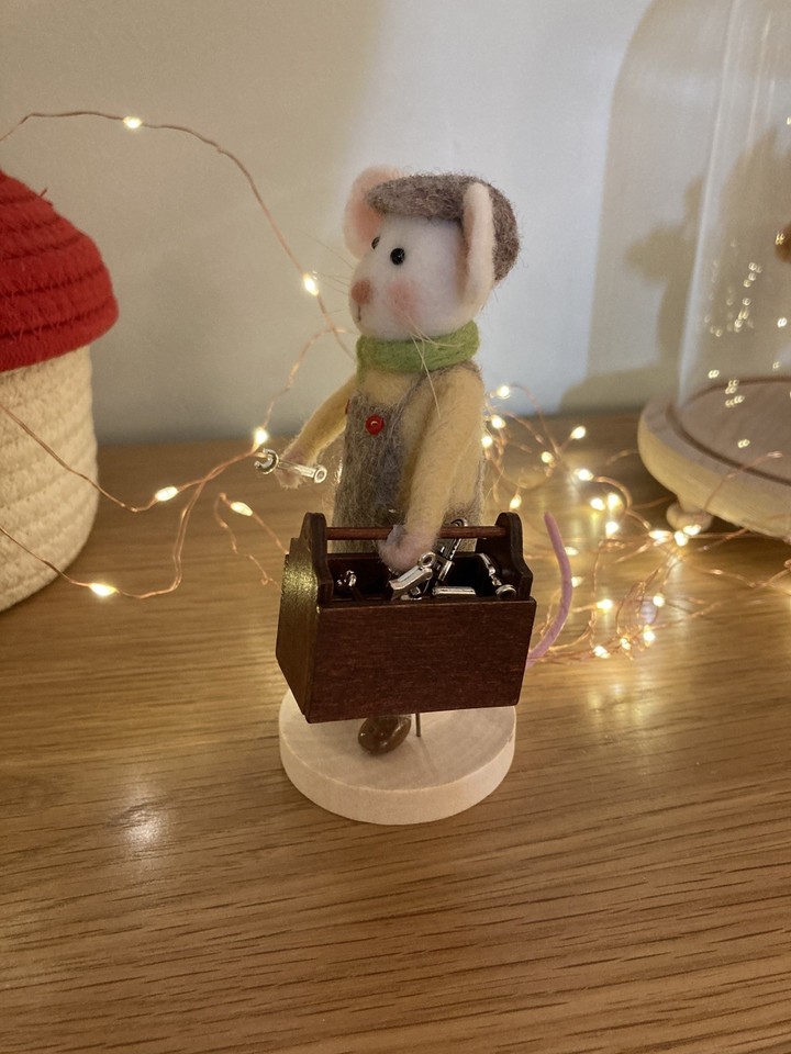 Handmade Needle Felted Mouse - DIY, Plumber, Carpenter etc, Holding A ...