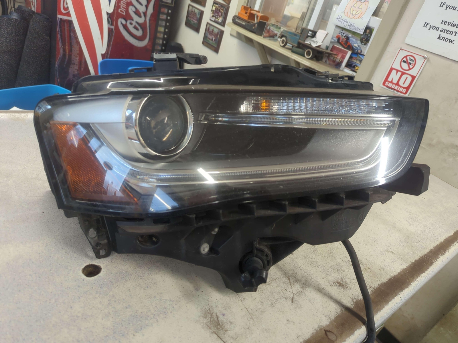 Headlamp Assembly AUDI A4 Right 13 14 15 16 RH LIGHT XENON HID SELF ...