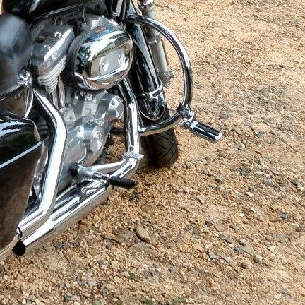Motorcycle Highway Foot Pegs For Harley Touring Road King Steet Glide 1 ...