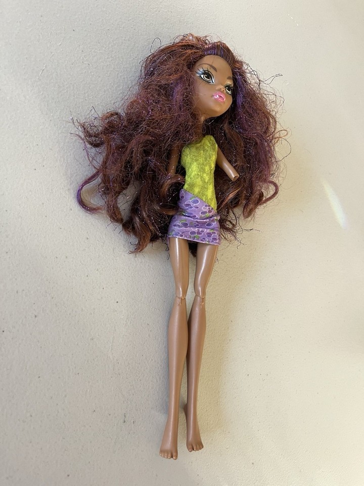 Mattel 2008 Monster High Clawdeen Wolf Fashion Doll *MISSING ARMS* | eBay