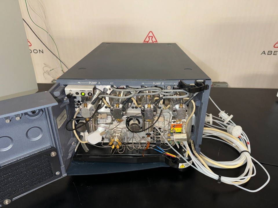 Waters Acquity UPLC Binary Solvent Manager HPLC System #18095 | eBay