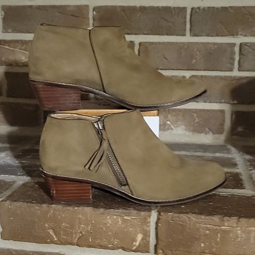 Vionic Serena Orthotic Booties Olive Suede Size 8 | eBay