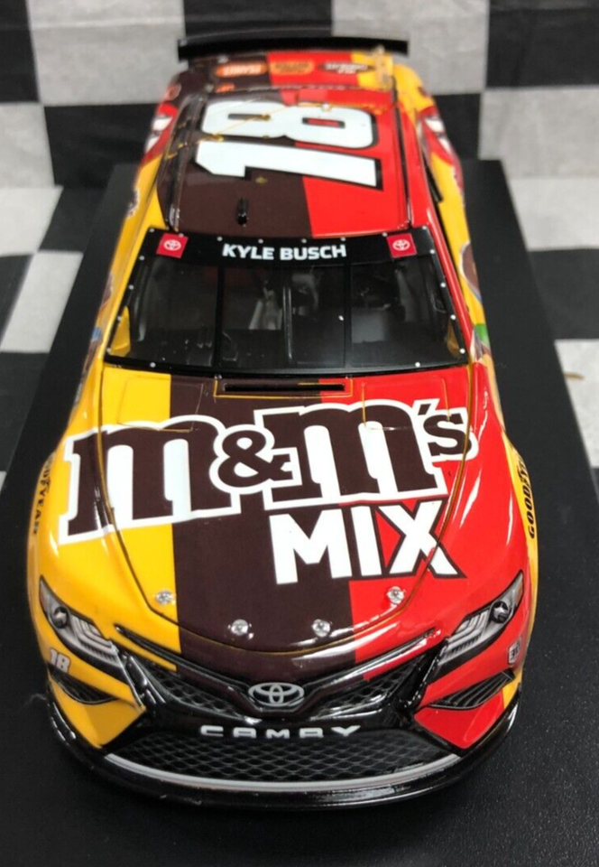 Kyle Busch #18 M&M's Mix 2021 Camry 1:24 scale Elite 1 of 272 ...