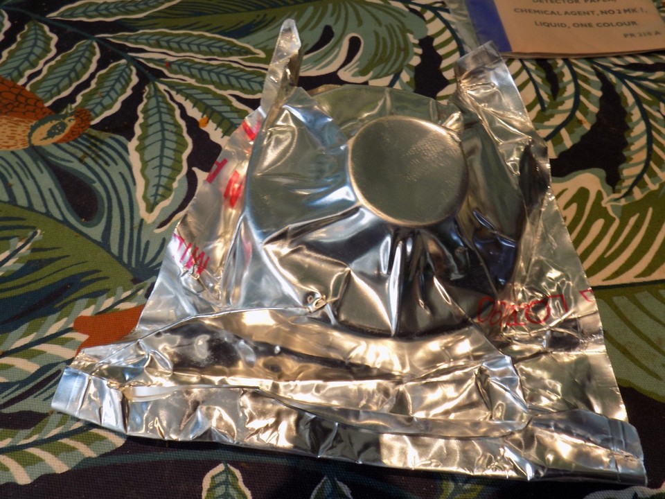 British Army Issue, S10 Gas Mask, respirator Avon size 2. Plus Extra's ...