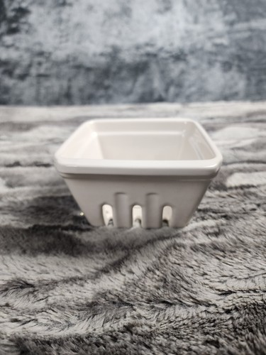 White Berry Box Colander Rae Dunn FRESH Small Container Decor 5-1/2" | eBay