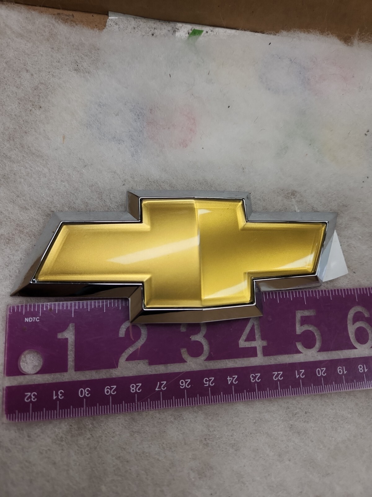 2012 2013 2014 2015 Chevrolet Captiva Sport Front Grille Emblem ...