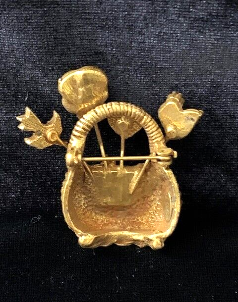 Vintage Signed GOLDETTE NANTUCKET BASKET FLOWER HEART BEE Gold Tone Pin ...