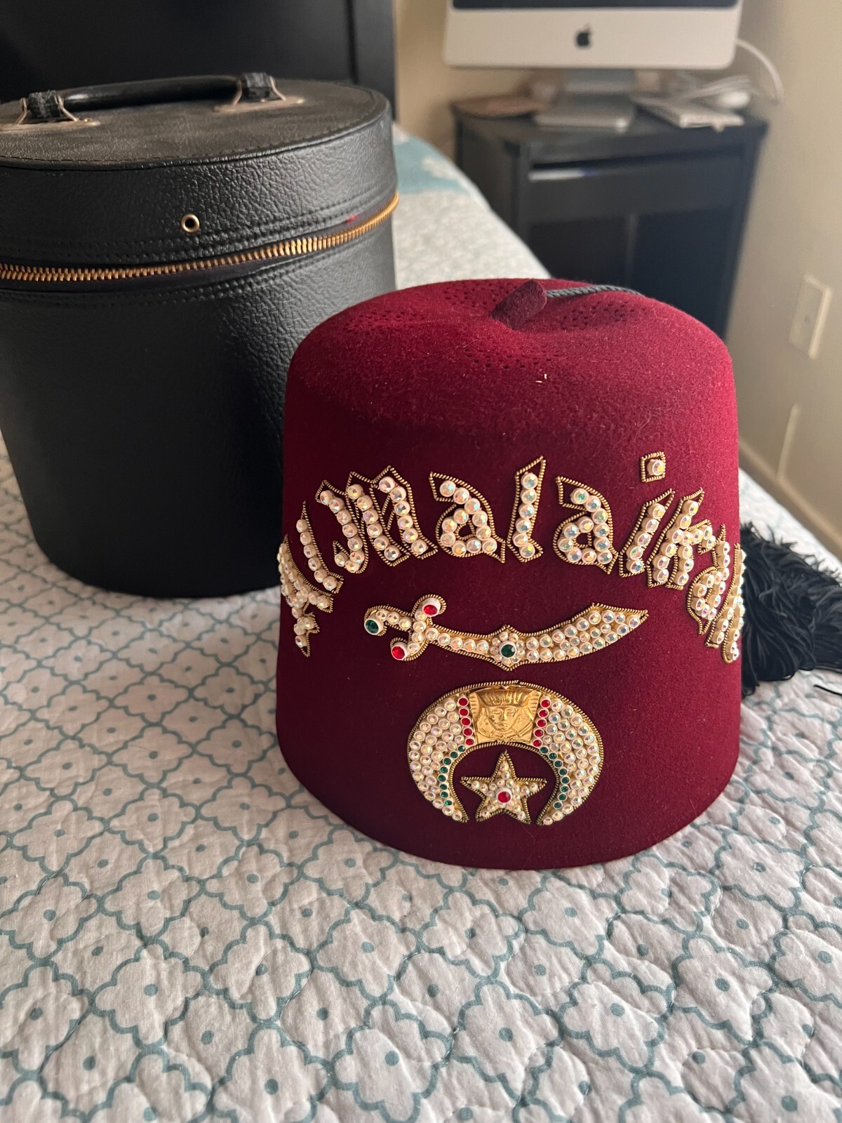 Al Malaikah Hat - Gem
