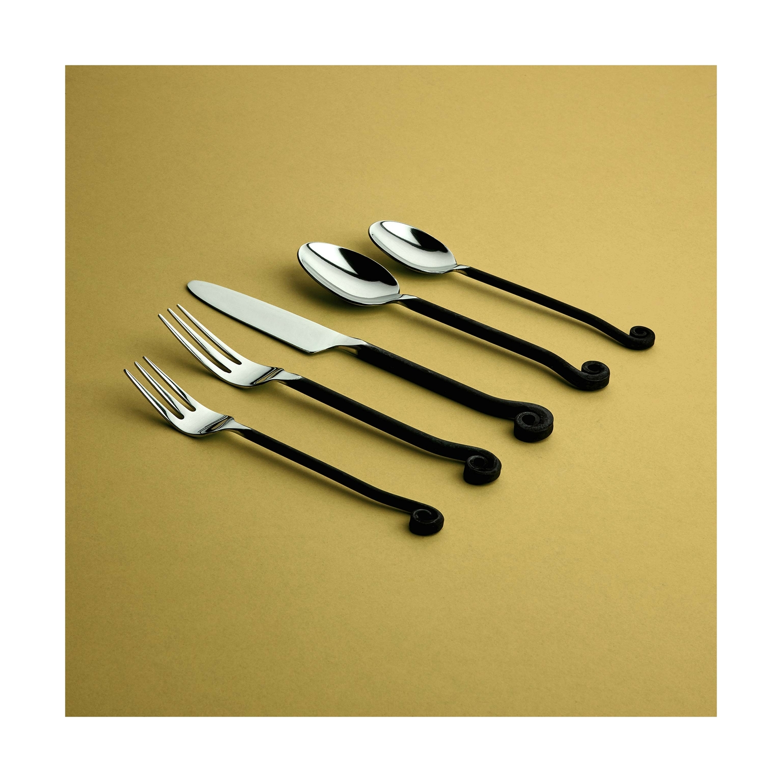 20-Piece Flatware Treble Clef Collection Black Silverware Kitchen ...