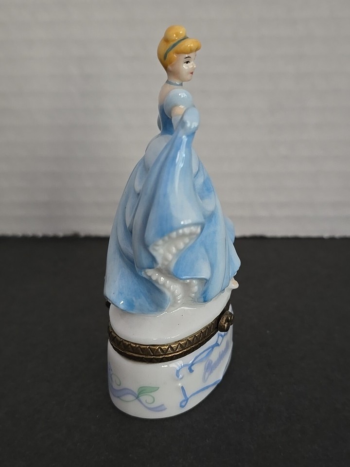 PHB Collection Disney Cinderella Trinket Box With Glass Slipper ...
