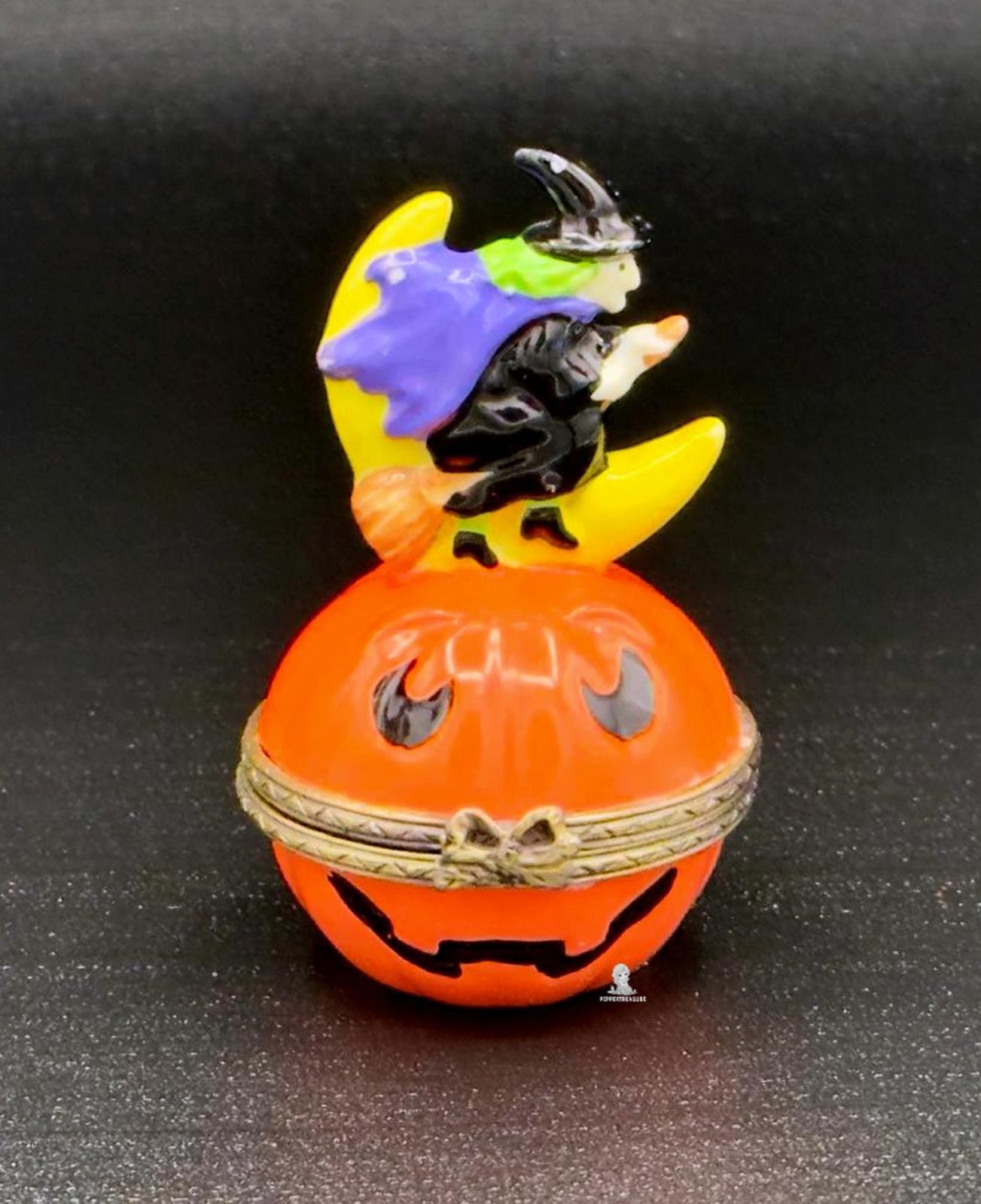 Vintage Halloween Midwest of Cannon Falls Witch Trinket Box on Crescent ...
