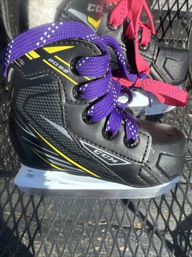 CCM Tacks 2092 skate size 6J/24 EUR hockey ice skates VGC #V303 | eBay