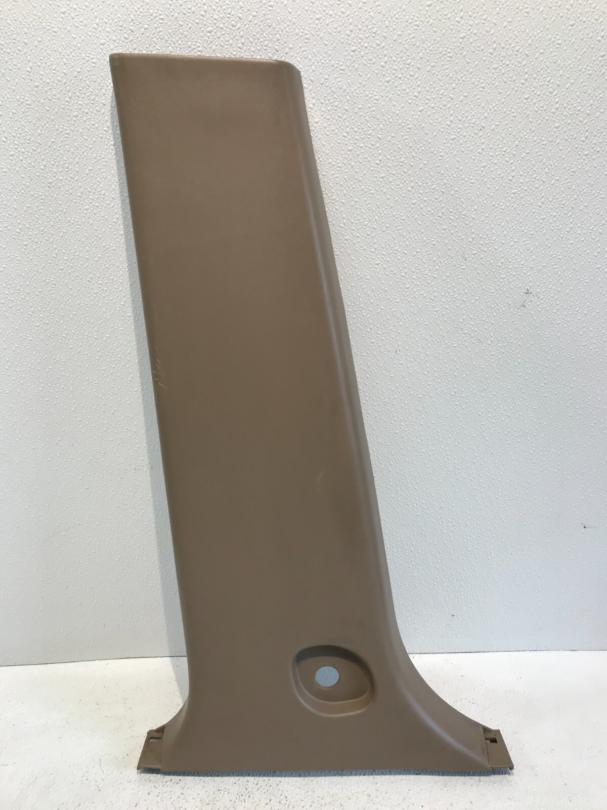 01-07 Toyota Sequoia Left LH Driver Lower Center Pillar Trim OEM 62414 ...