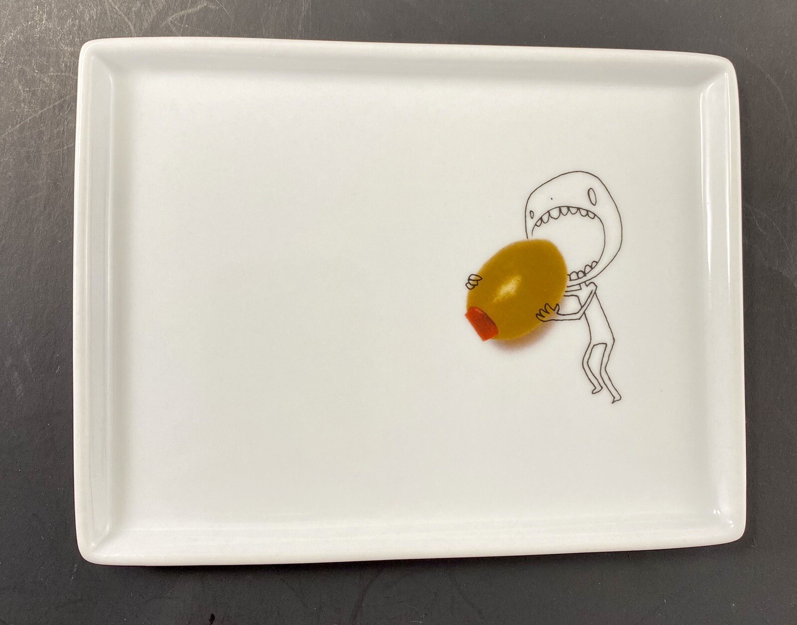 CB2 Oliver Appetizer Plate Olive 2009 Rectangle Snack Crate & Barrel | eBay