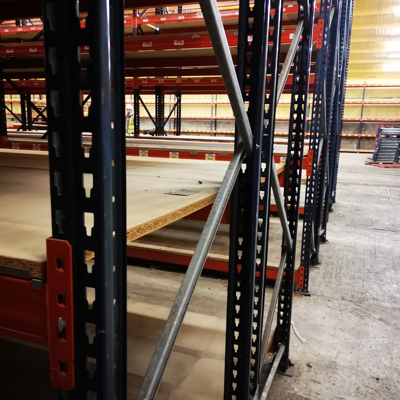Mecalux Pallet Racking Parcel - 900mm frames - 3.3m beams | eBay UK