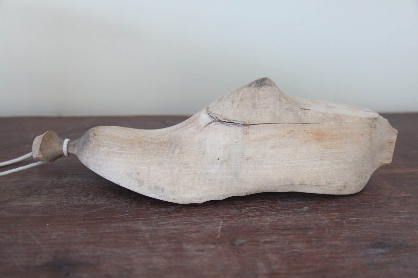 Unique Vintage Hand Carved Wood AMERICANA Shoe Tree-Wood Shoe Inserts ...