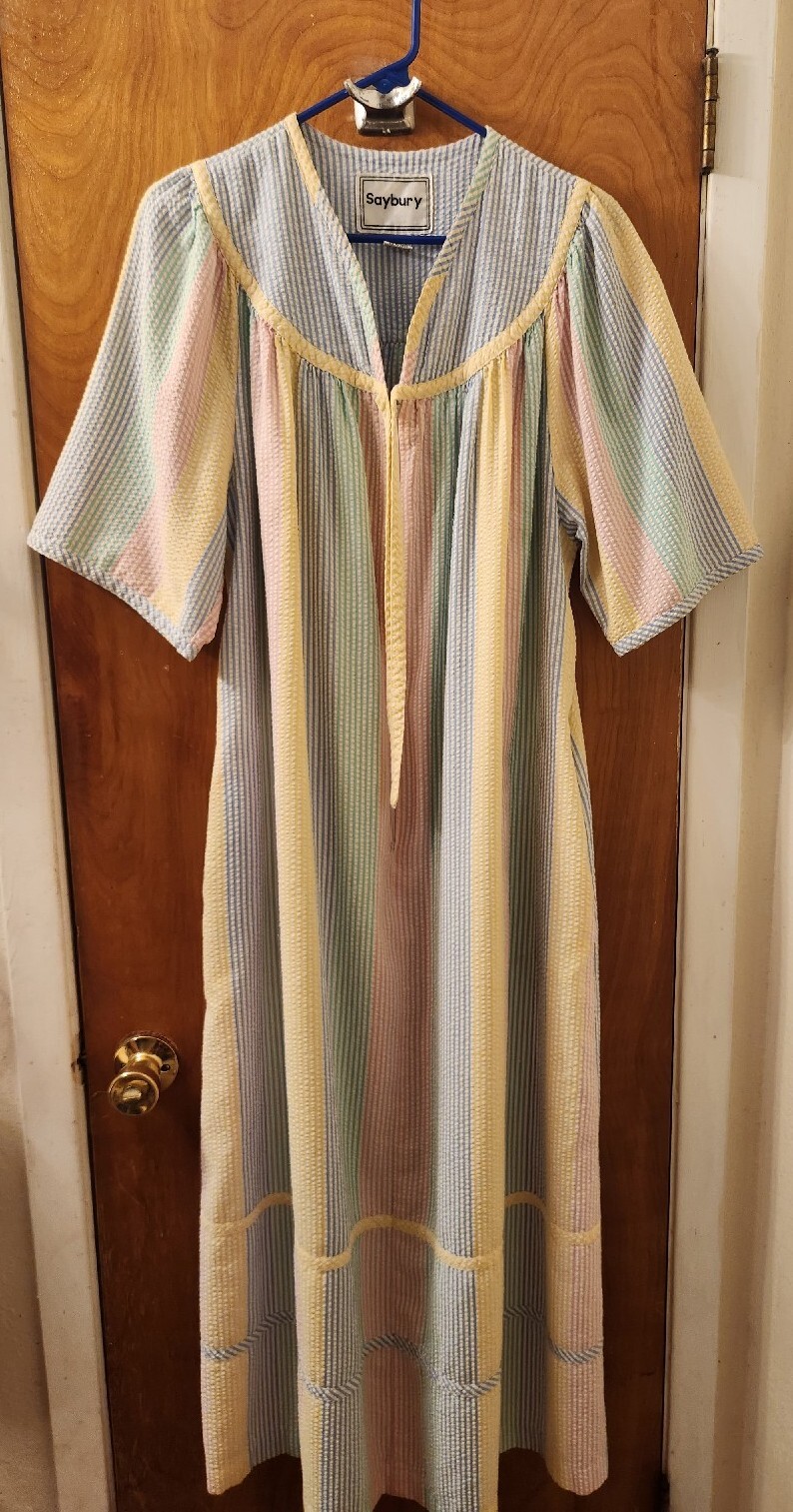 Vintage SAYBURY Striped Seersucker Maxi Housecoat Rob… - Gem