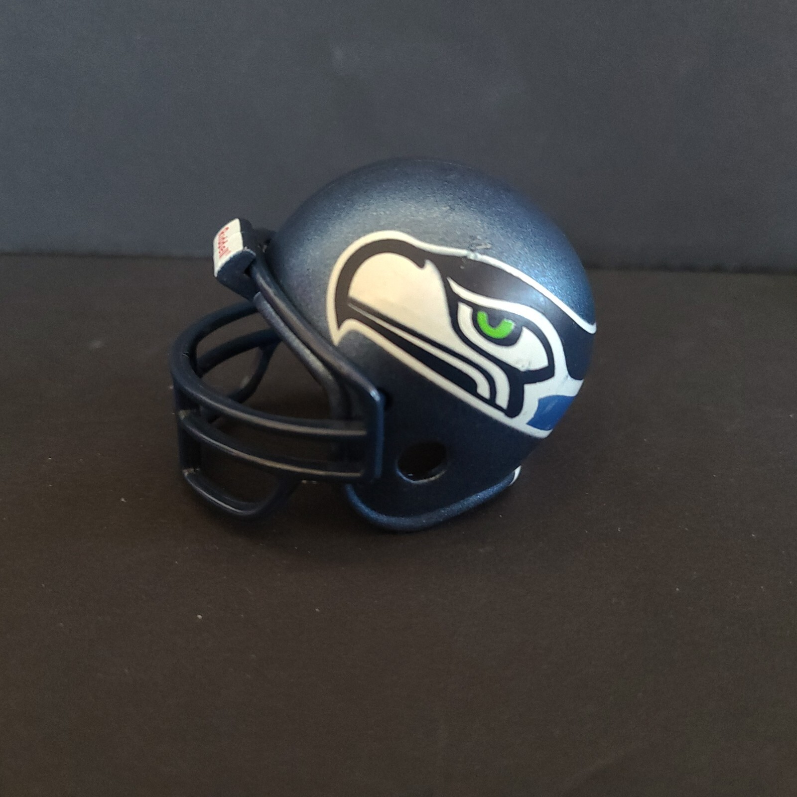 NFL Football Pocket Pro mini Helmet - Throwback Traditional Riddell ...