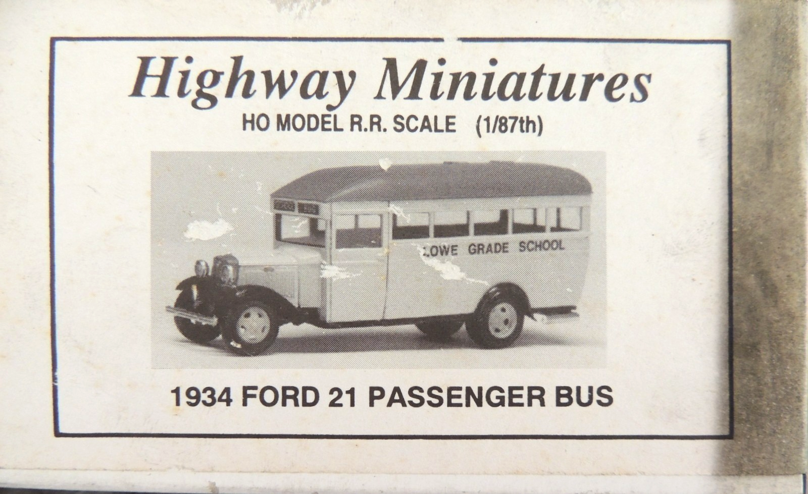 HO SCALE JORDAN HIGHWAY MINIATURES #360-229 1934 FORD 21 PASSENGER BUS ...