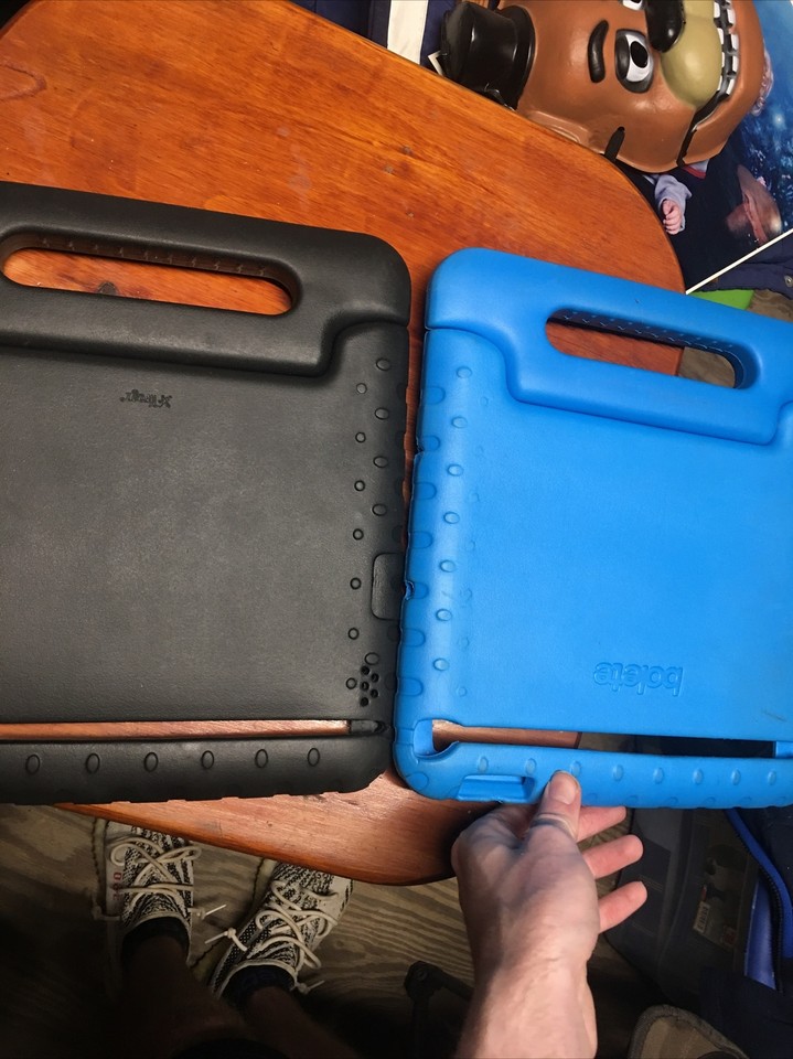 iFrogz Black And Blue iPad Cases For 3rd Generation Other iPads Of Same ...