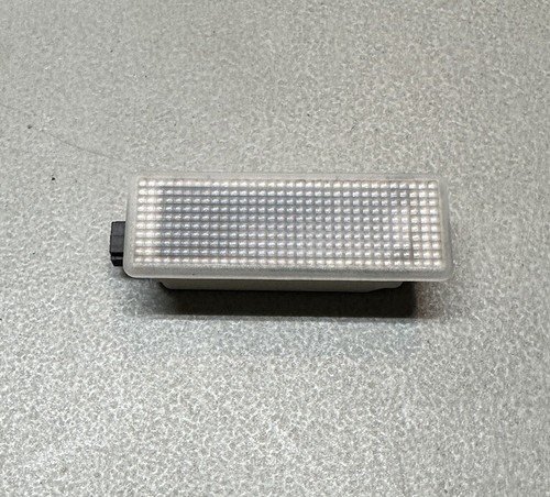 BMW Interior Light Lens Door Glovebox Courtesy Lamp 63316972605 ...