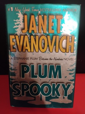 Plum Spooky by Janet Evanovich (2009, Hardcover) 9780312383329| eBay