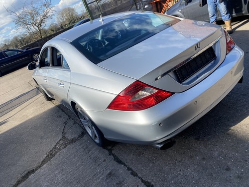 MERCEDES CLS CLASS W219 REAR TAILGATE BOOT LID IN SILVER 2005 - 2010 ...