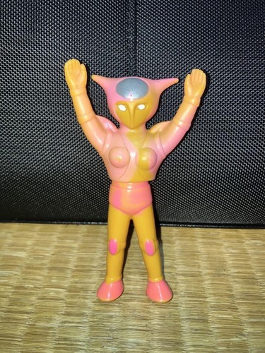 Popy Aphrodite A Sofubi Approximately 11cm Justice Seven Set Released in the 197 | eBay