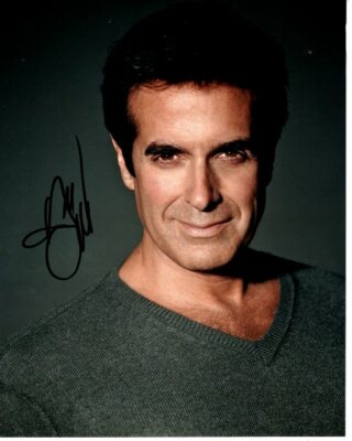 DAVID COPPERFIELD Signed 8x10 Photo w/ Hologram COA | eBay