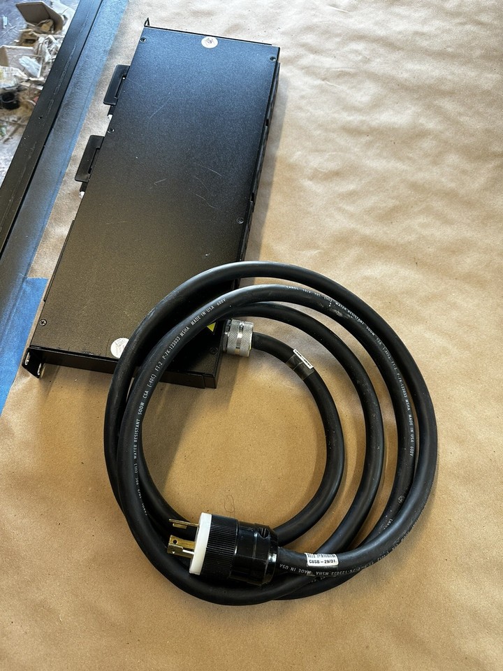 Pulizzi Z-Line Power Distribution System 24Amp 240V | eBay