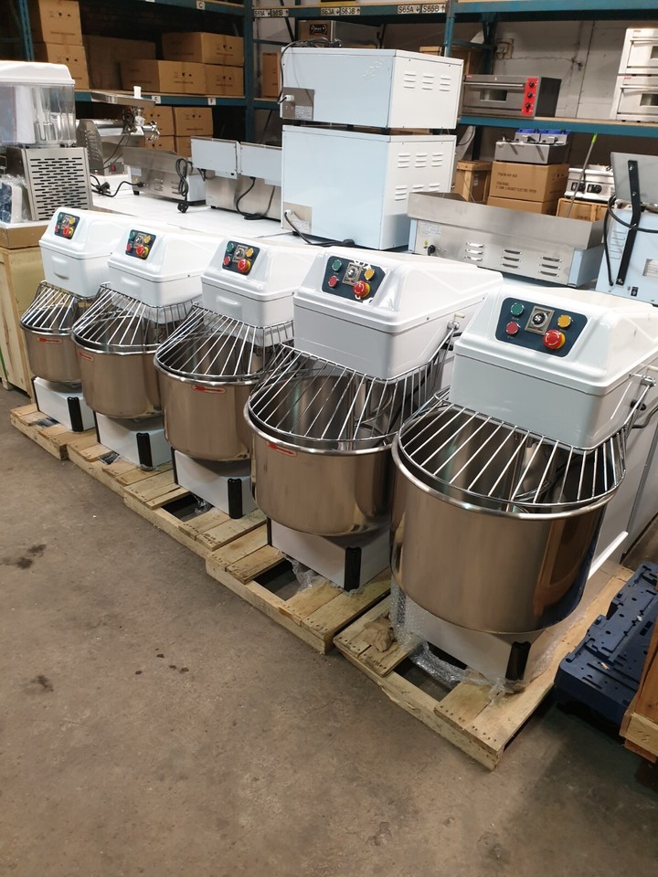 Quatrone Dough Mixer Kneading Machine Spiral Mixer 80 Liter Bakery ...
