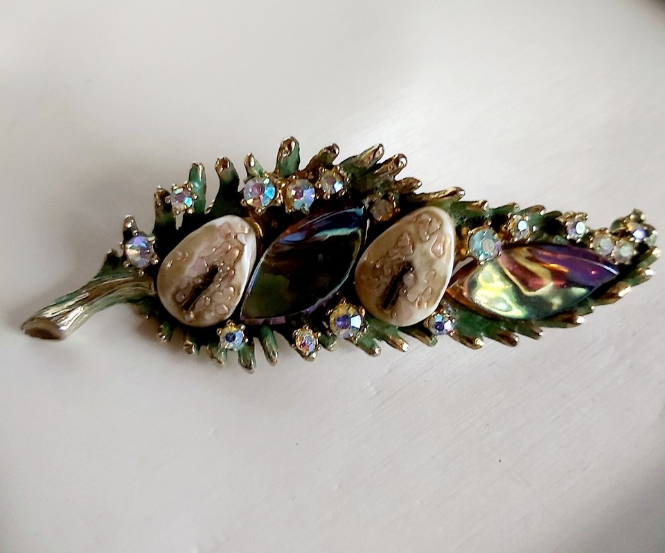 RARE SIGNED HAR DRAGON TOOTH STONE GREEN ENAMEL LARGE BROOCH PIN HAR ...