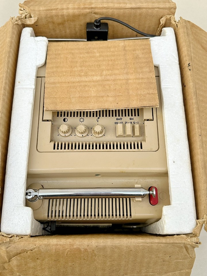 Vintage Soviet Portable Television TV ELEKTRONIKA 409 D 5'' New in BOX ...