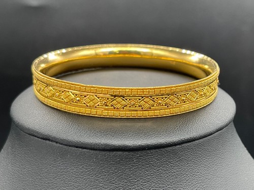 Ladies 22ct Yellow Gold Round Bangle (Pre-Owned) | eBay