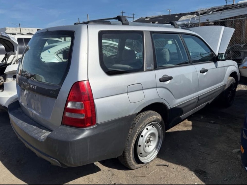 2004 Subaru Forester X 2.5L AWD Front Driver LH Brake Caliper OEM | eBay