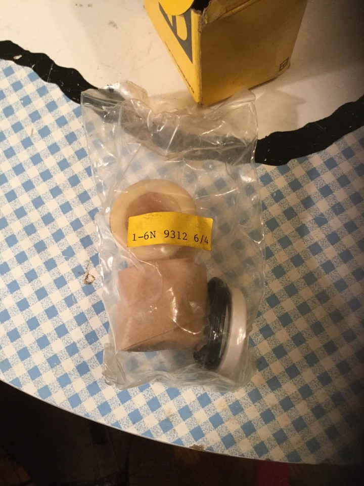 Caterpillar 4W3864 6N9312 Seal Group Water Pump Fits D250E D300E 65C ...