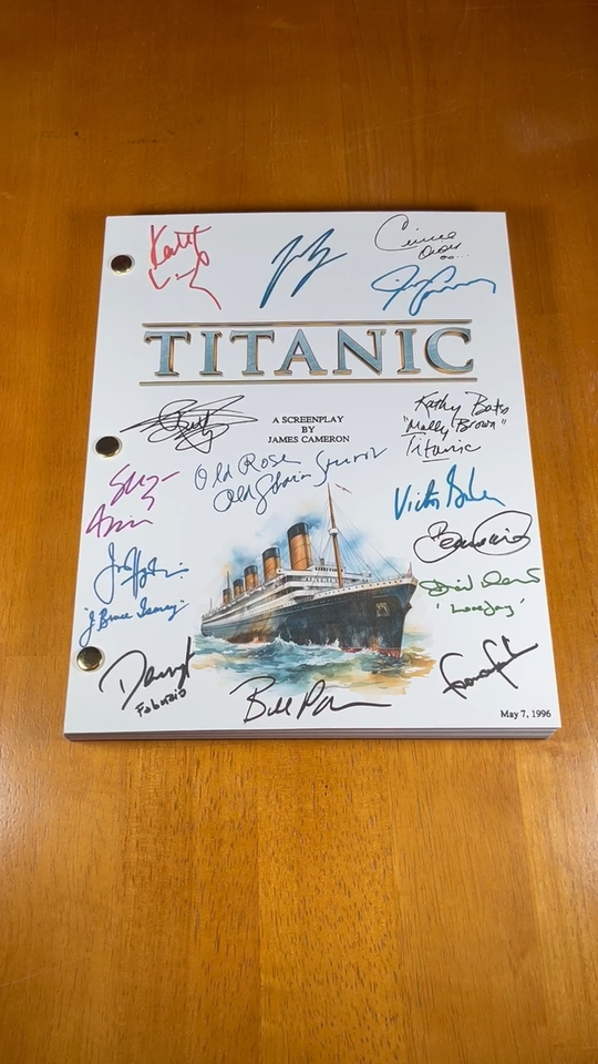 Titanic Script Signed- Autograph Reprints- 153 Pages- Leonardo DiCaprio ...