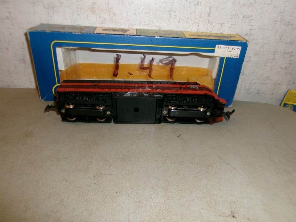 AHM NON POWER MILWAUKEE ROAD FM A UNIT DUMMY LIKE N IN BOX HO SCALE | eBay