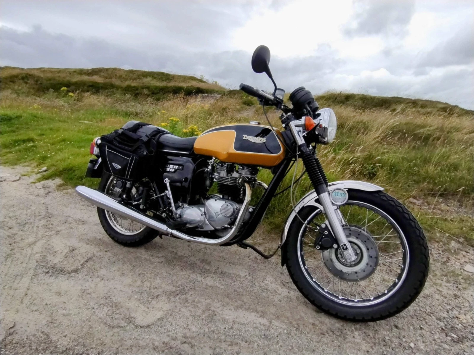 1987 Les Harris Triumph Tiger 750 – A Rare Bike - Bike Years - 1980s