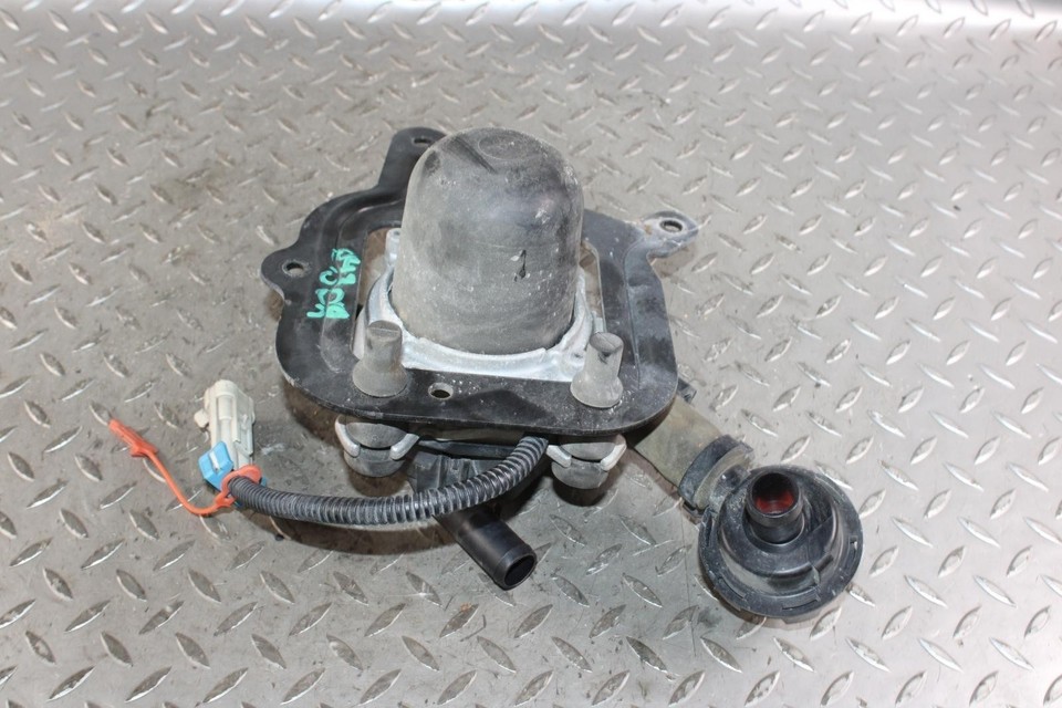 00-04 Corvette 5.7L Secondary Engine Air Injection Smog Pump Assembly ...