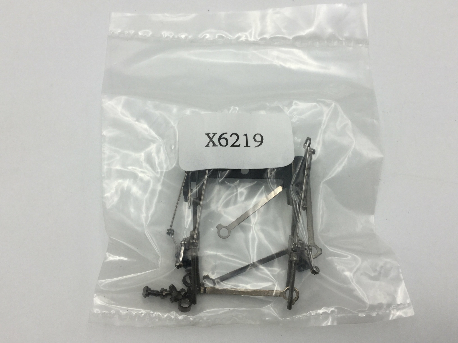 Hornby X6219 OO Gauge Thompson L1 Valve Gear & Coupling Rods Set | eBay