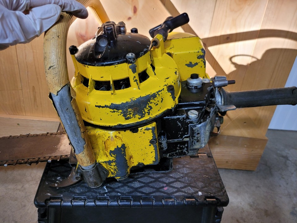 Vintage PARTNER R11 Chainsaw Chain Saw with Bar R12 Muscle 90CC Cabin ...