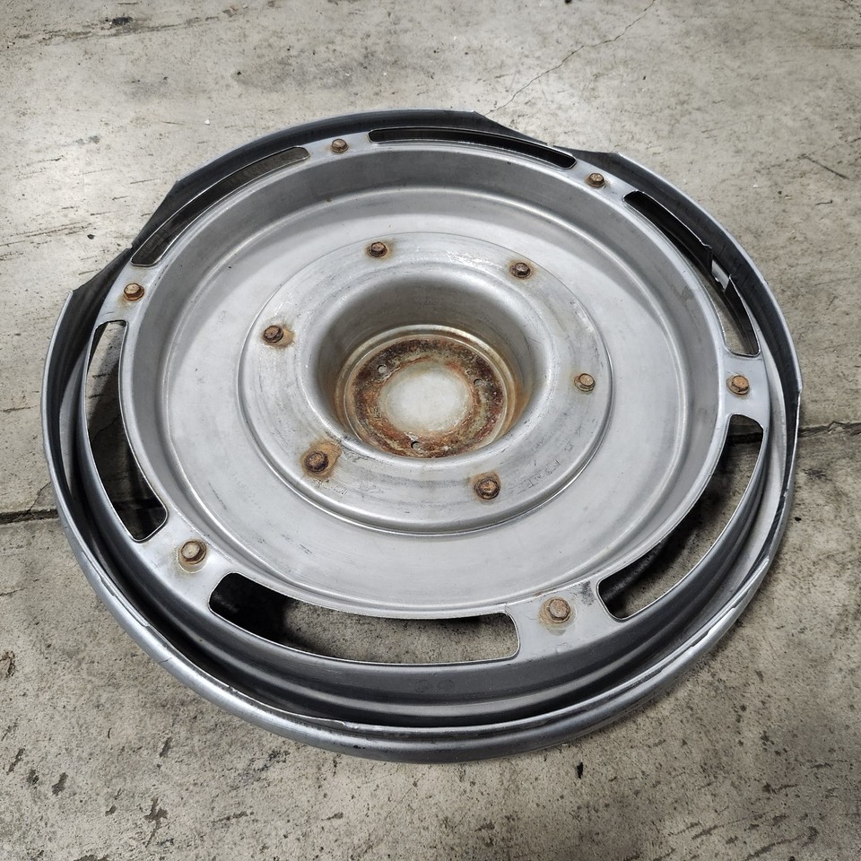 C2 Corvette Hub Cap Wheel Cover Rim Spinner Wheel Hubcap OEM 1963 FLAWS ...